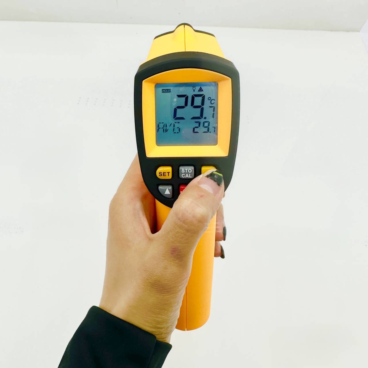 Accurate Infrared Thermometers Non Contact Temperature Guns