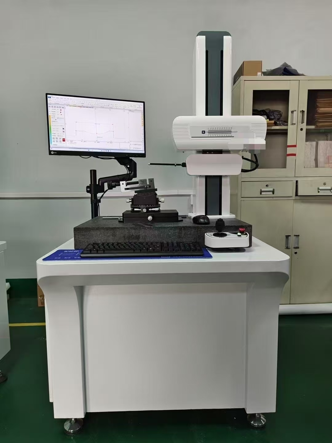 High-Precision Roughness & Contour Tester with Digital Sensor